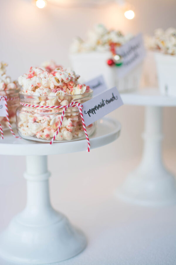 How to set up a Holiday Popcorn Bar This Holiday Season