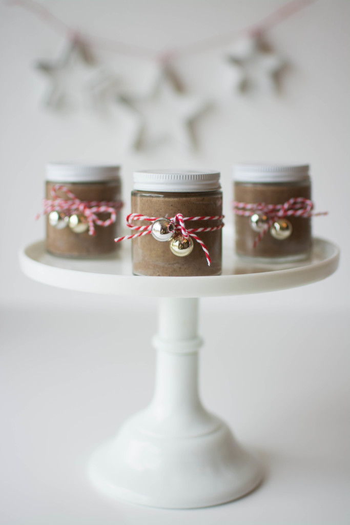 Gingerbread Playdough + Free Tags