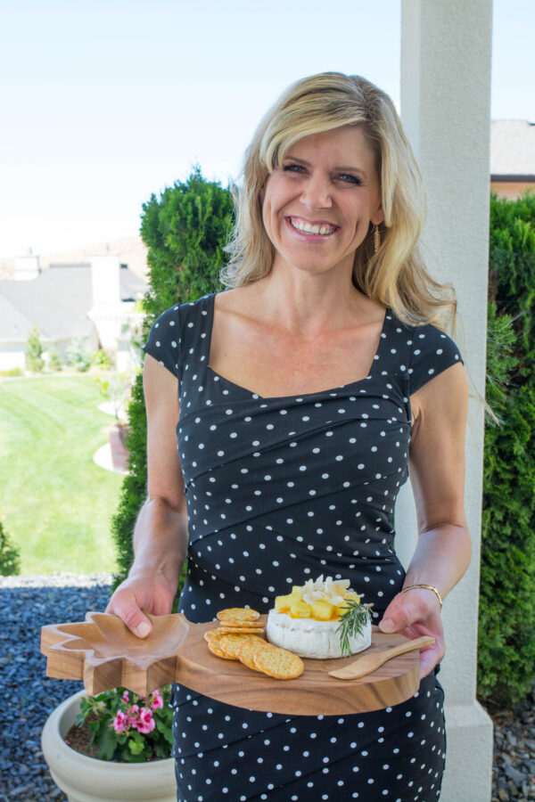 Host a Summer Girls Night In: Wine & Cheese Party