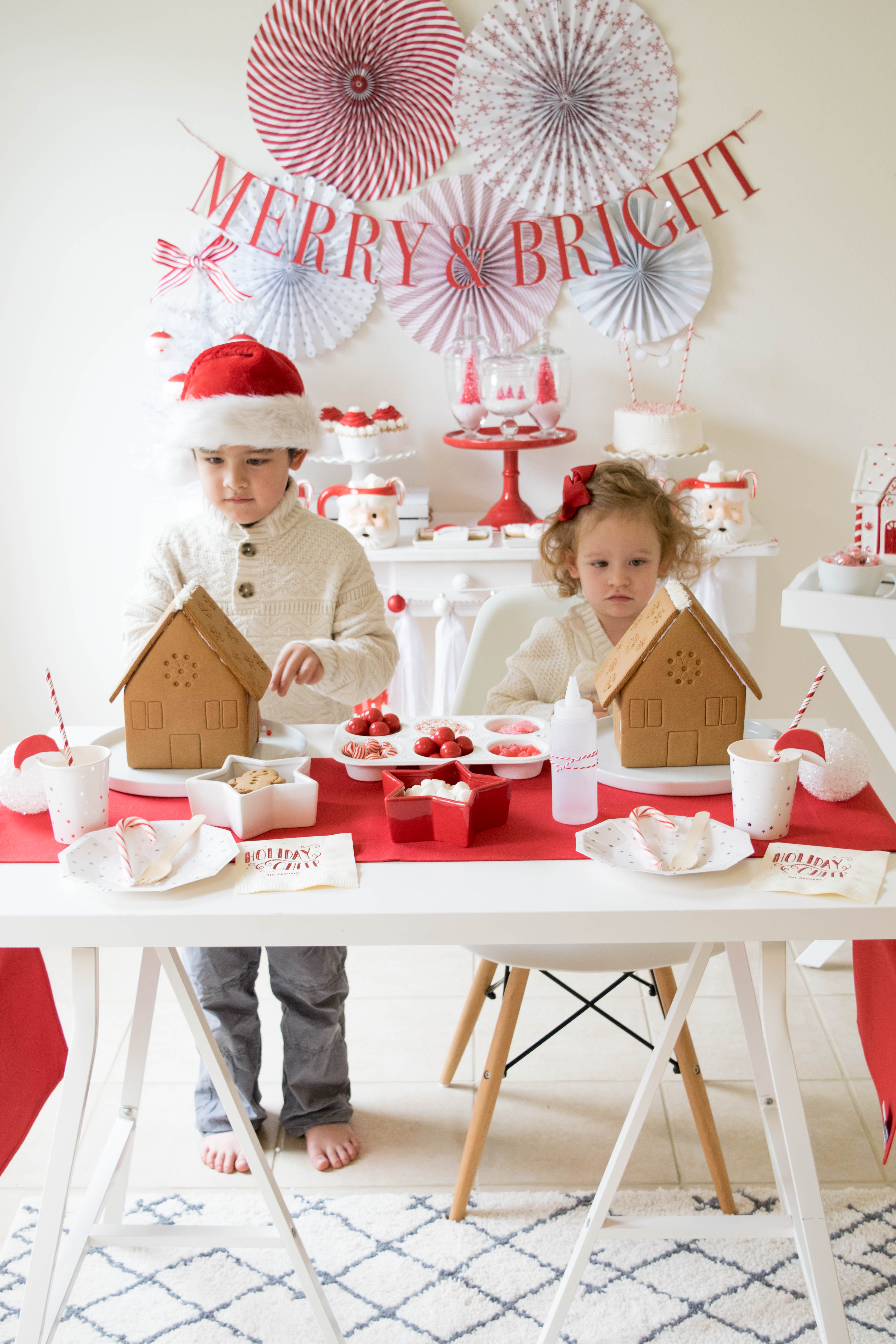 How to host a Holiday Gingerbread Party