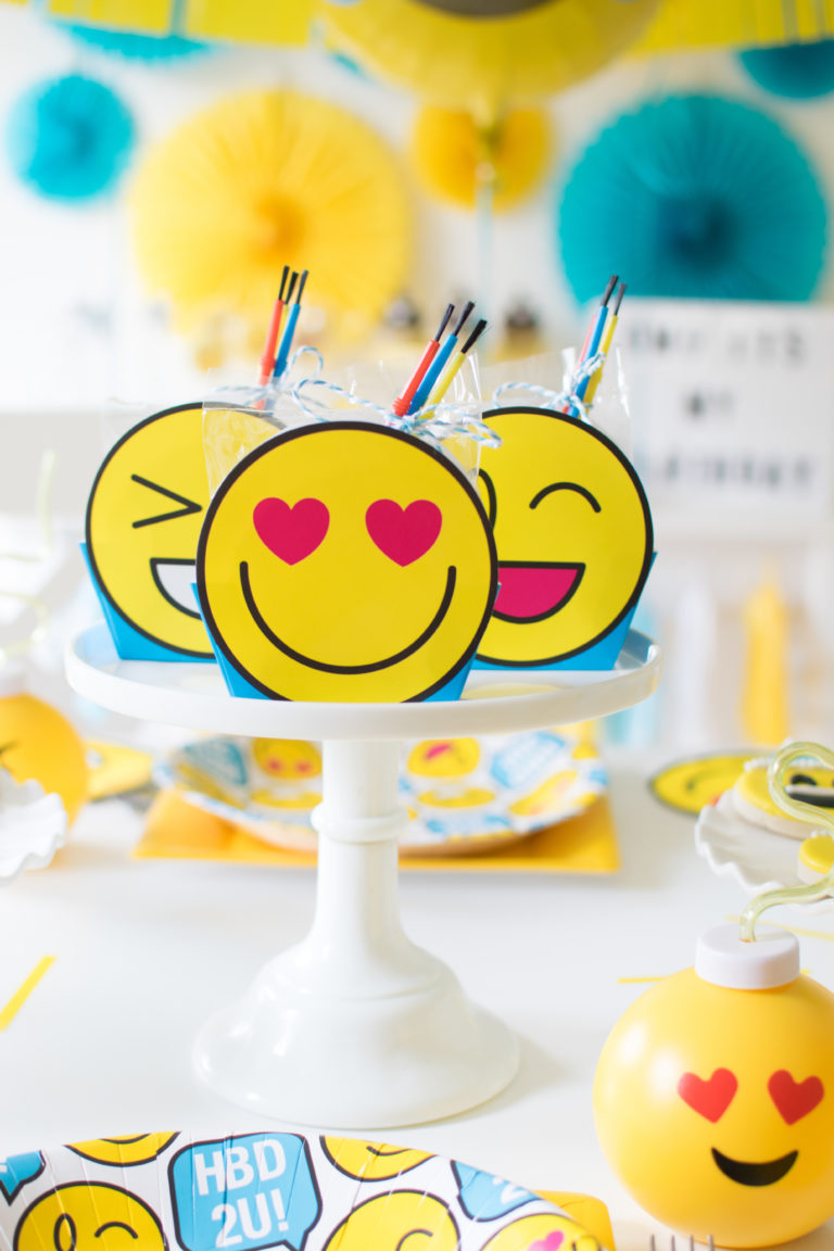 Host a Fabulous Emoji Birthday Party