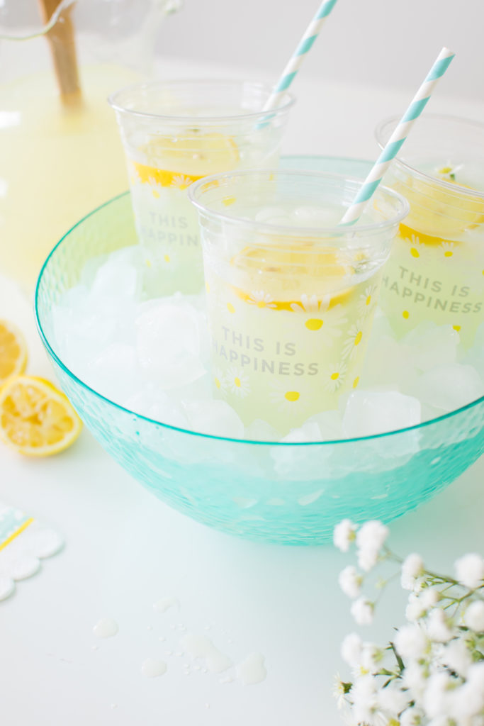 The Perfect Spring Sparkling Maple Lemonade for entertaining outdoors