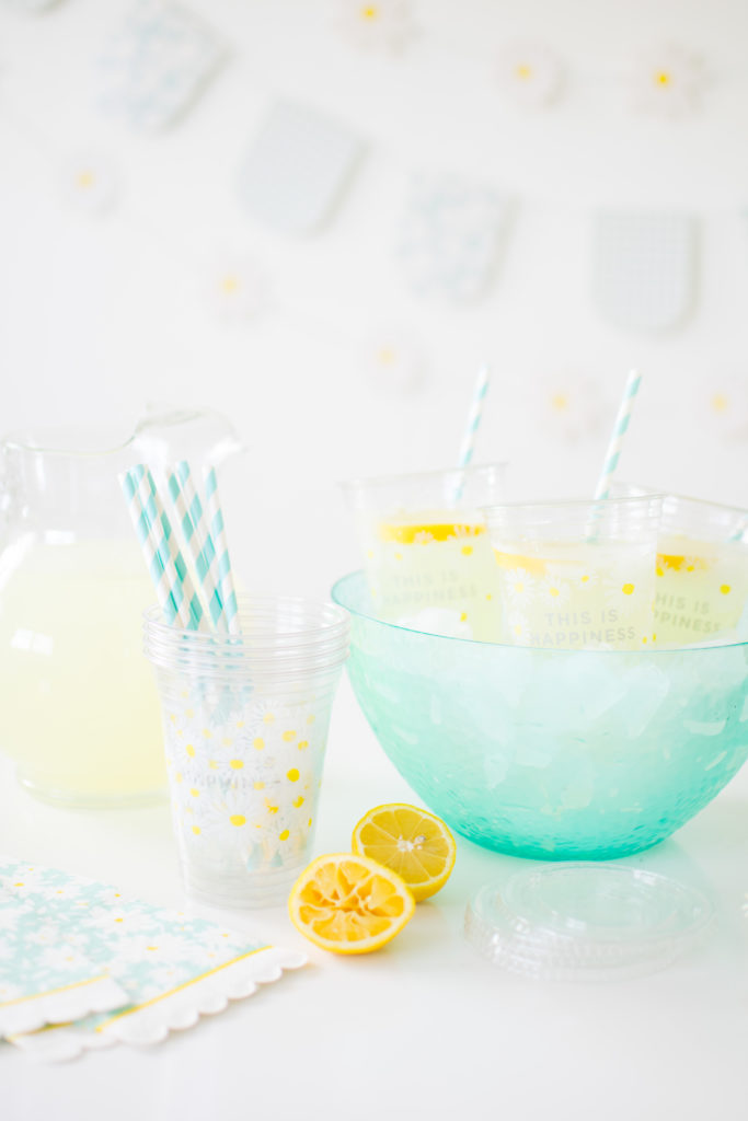 The Perfect Spring Sparkling Maple Lemonade for entertaining outdoors