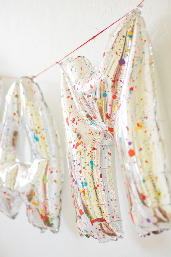 DIY SPLATTER PAINT BALLOONS