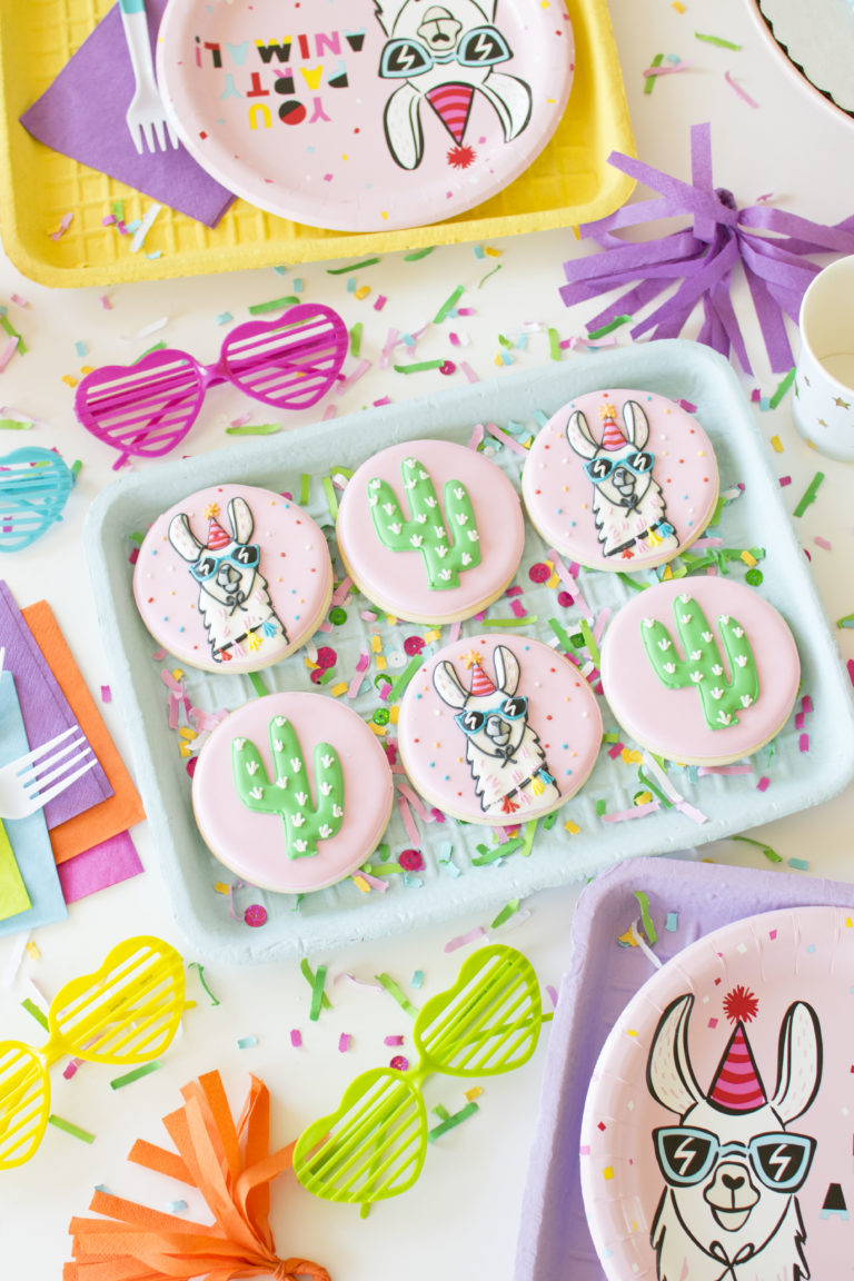 How to throw a Colorful Llama Party for your favorite party animals