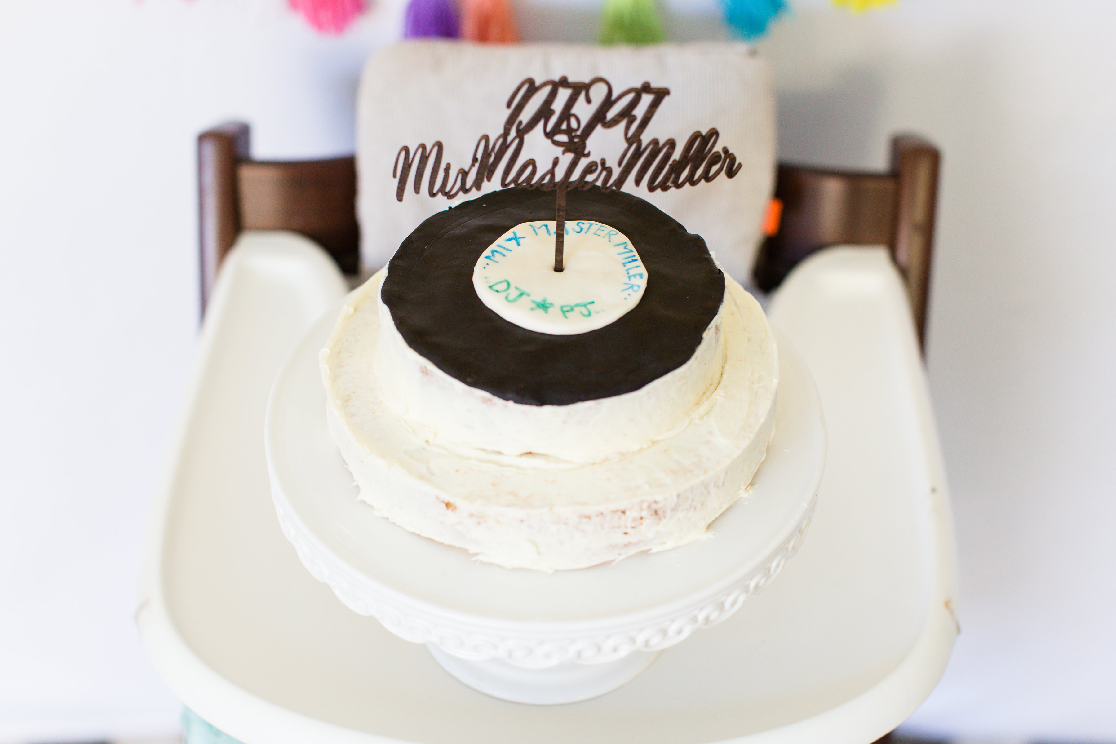 An adorable Music Festival Themed Party, a Lollipop-looza Birthday Bash