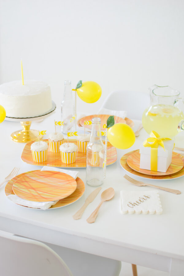 DIY Lemon Balloon Party Decorations for your next celebration