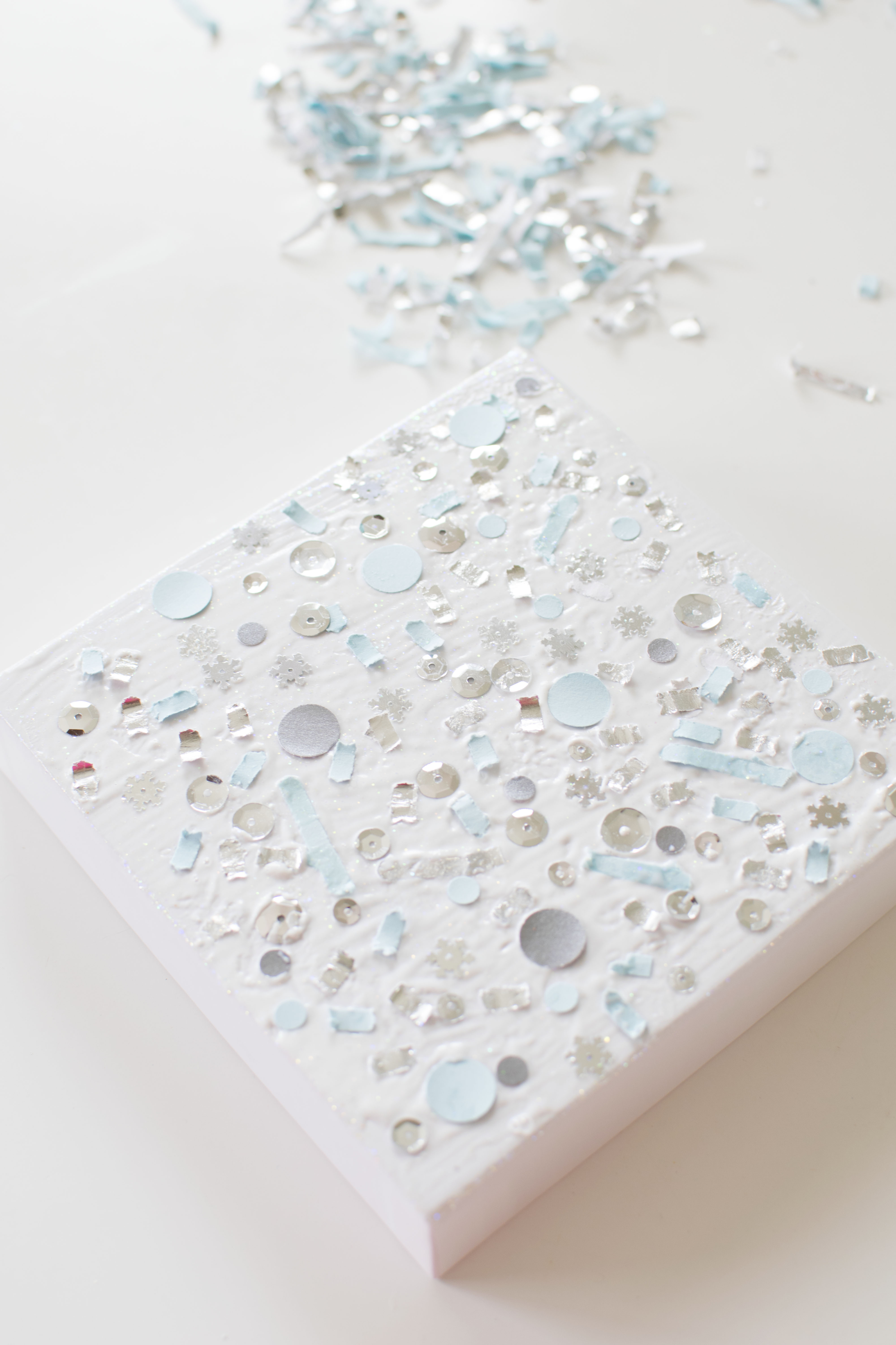Make a Frozen Confetti Gift Box Step-by-Step Tutorial