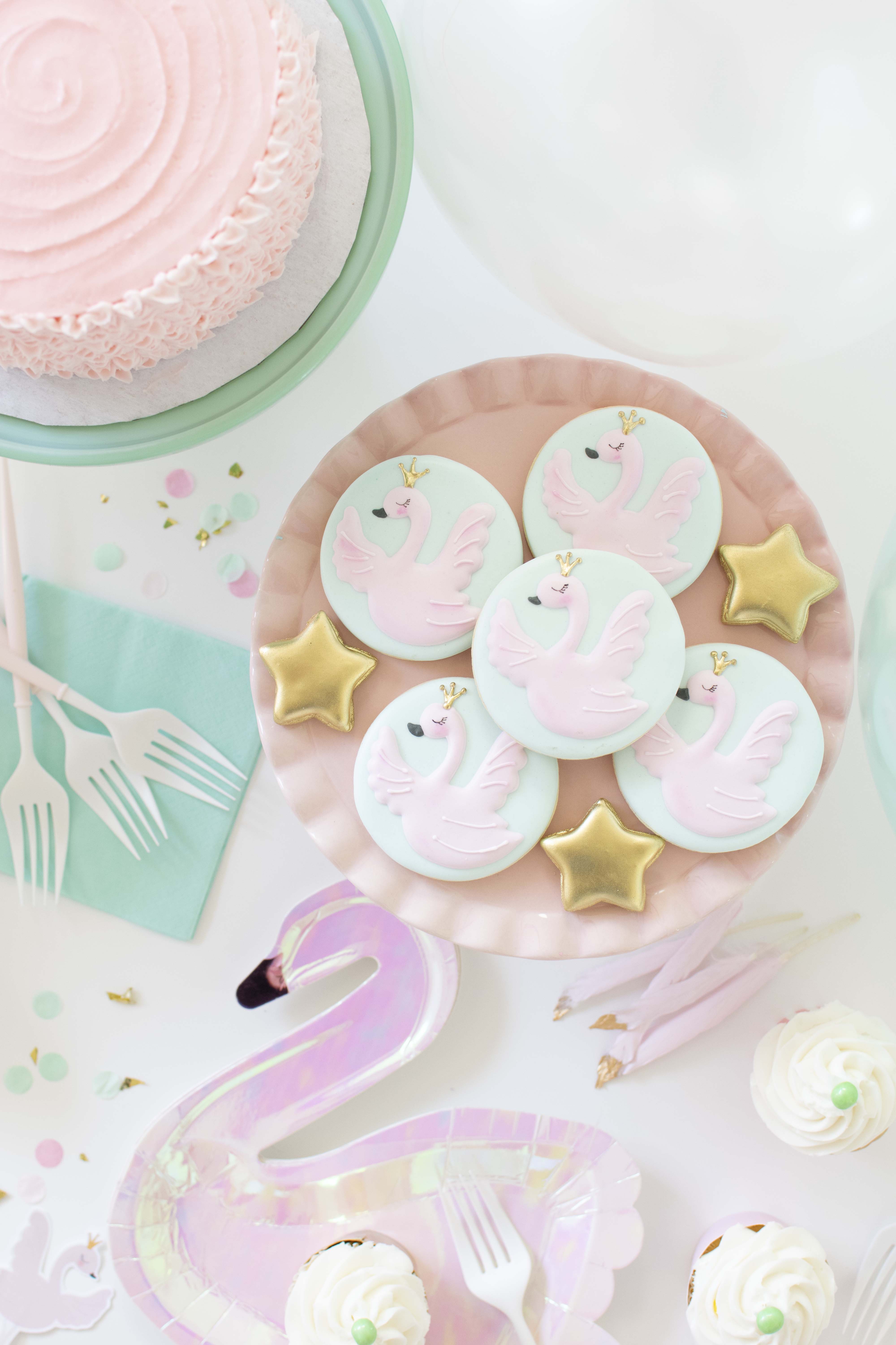 Throw a Sweet Swan Birthday Party for your little princess