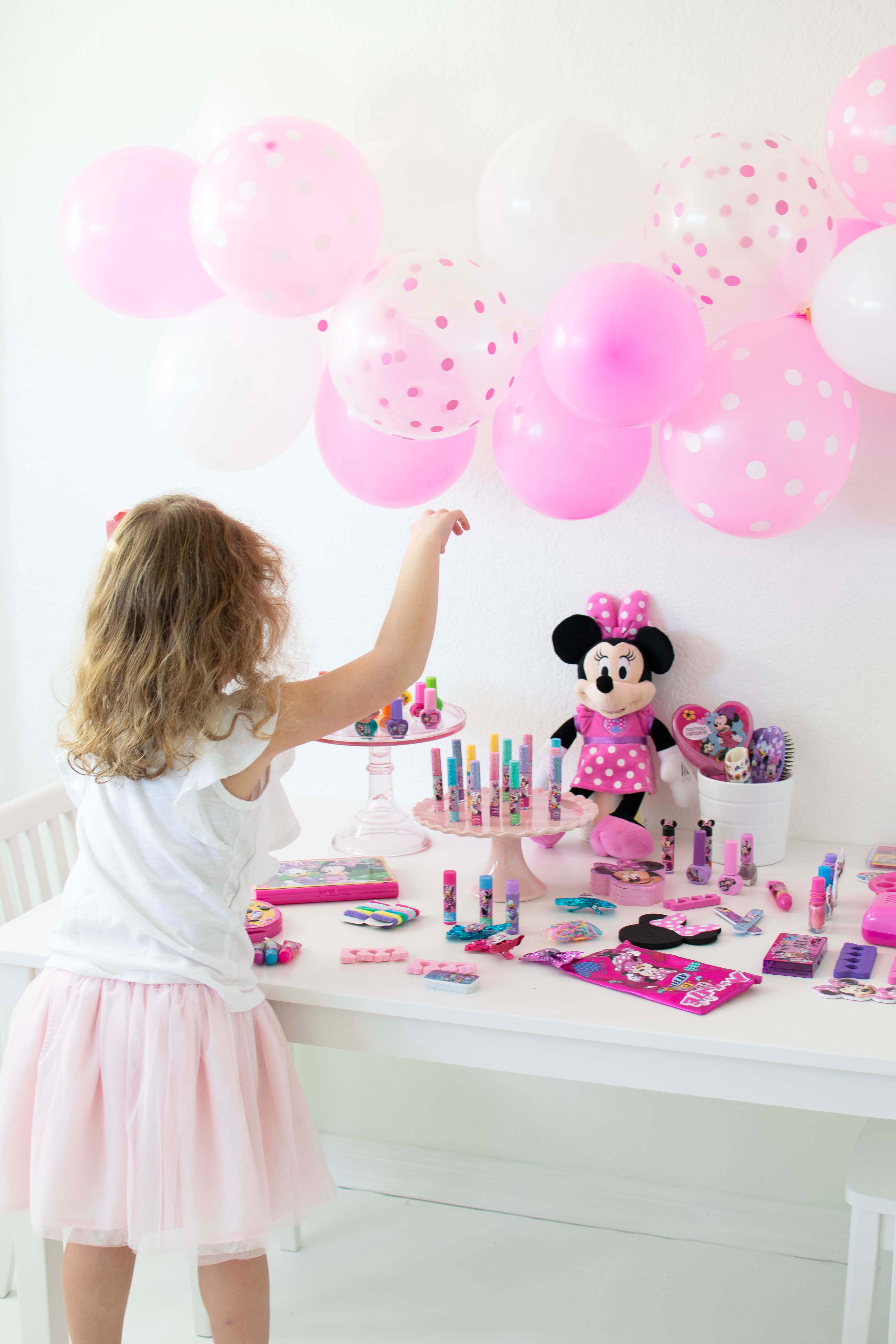 Host a Minnie Mouse Spa Playdate