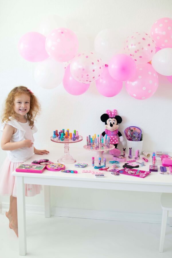 Host a Minnie Mouse Spa Playdate