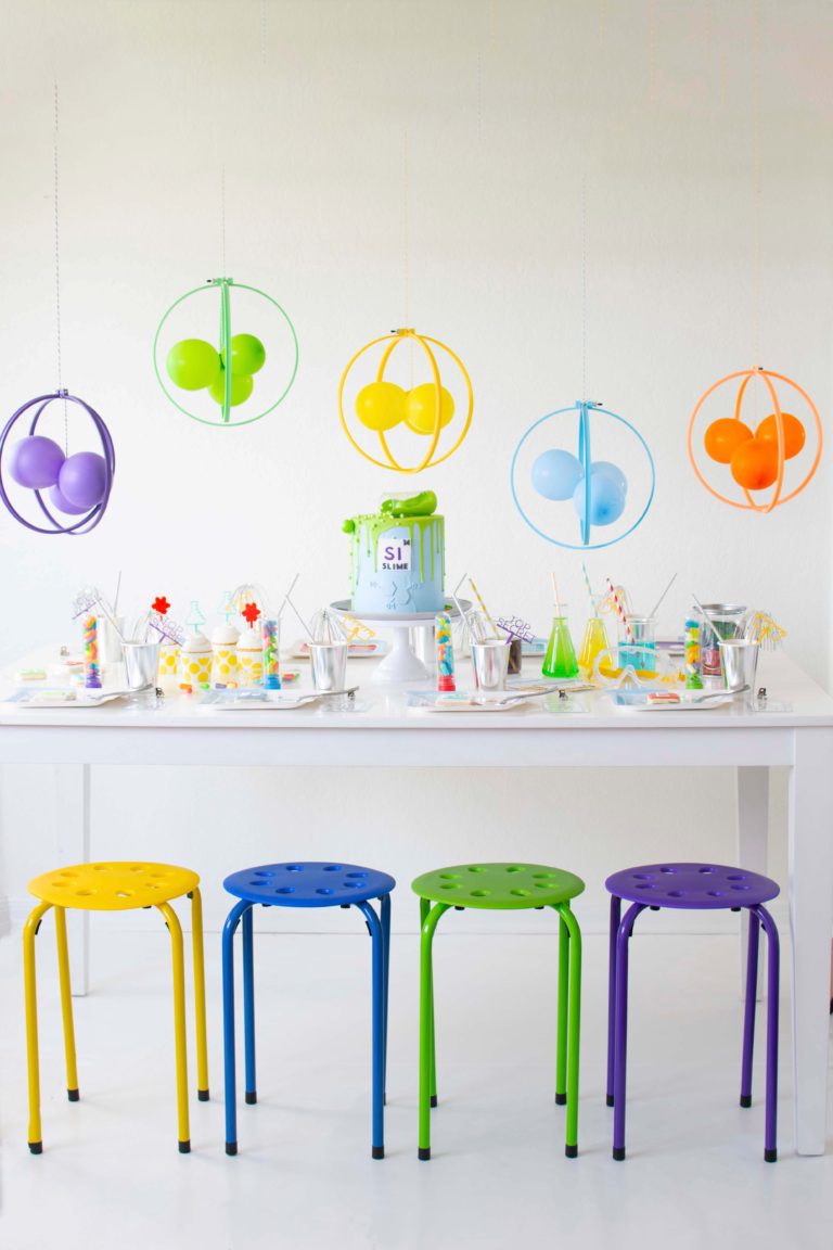 DIY Molecule Balloon Party Decor for a Mad Science Birthday Party