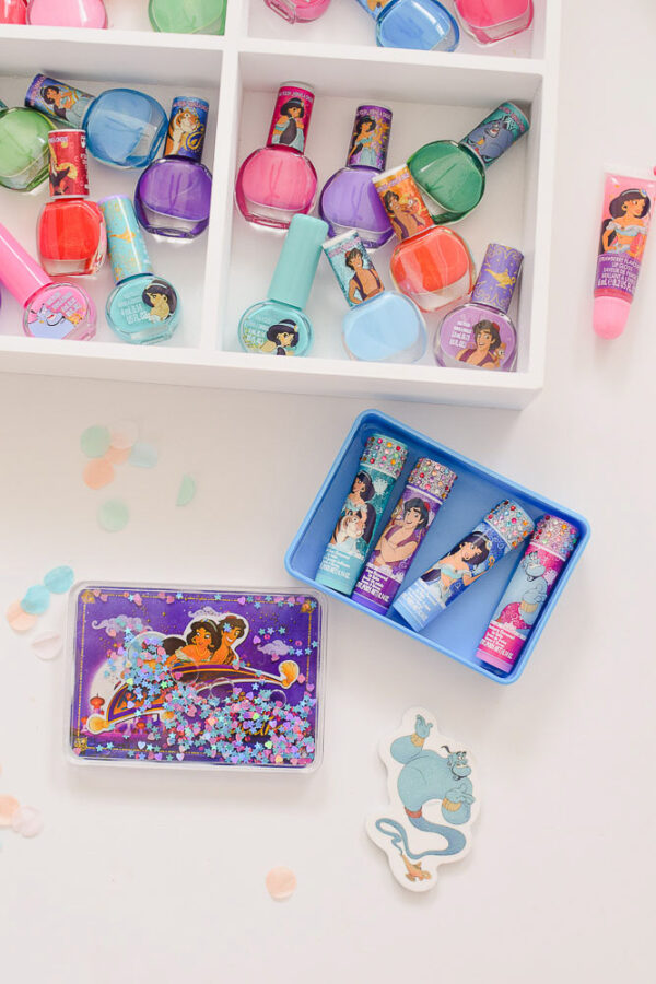 Aladdin Gift Ideas + free printable tags to celebrate the premiere of ...