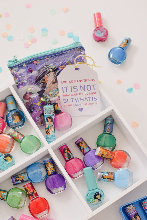 Aladdin Gift Ideas + free printable tags to celebrate the premiere of ...