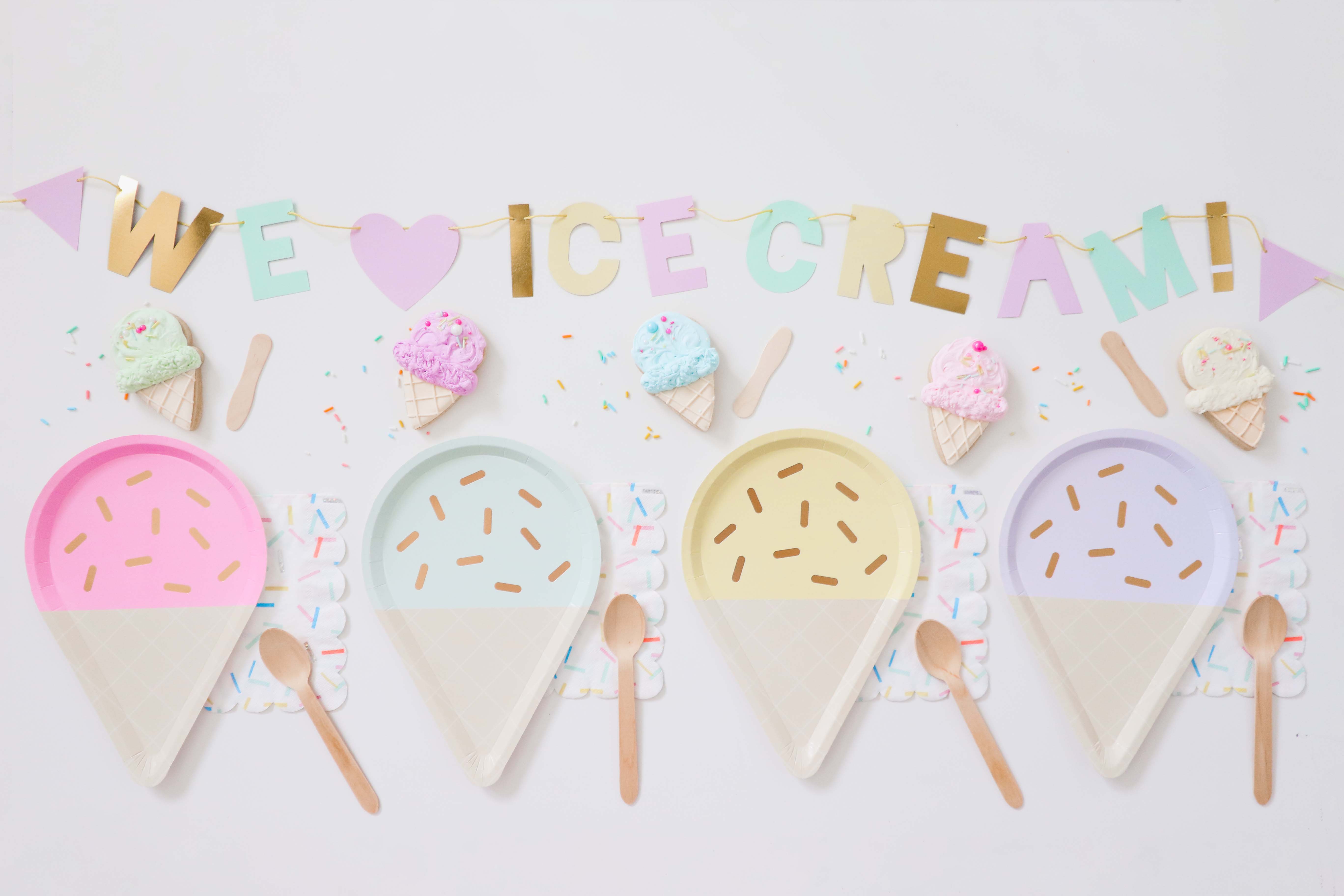 Host an effortless ice cream party for the kids to celebrate end of summer