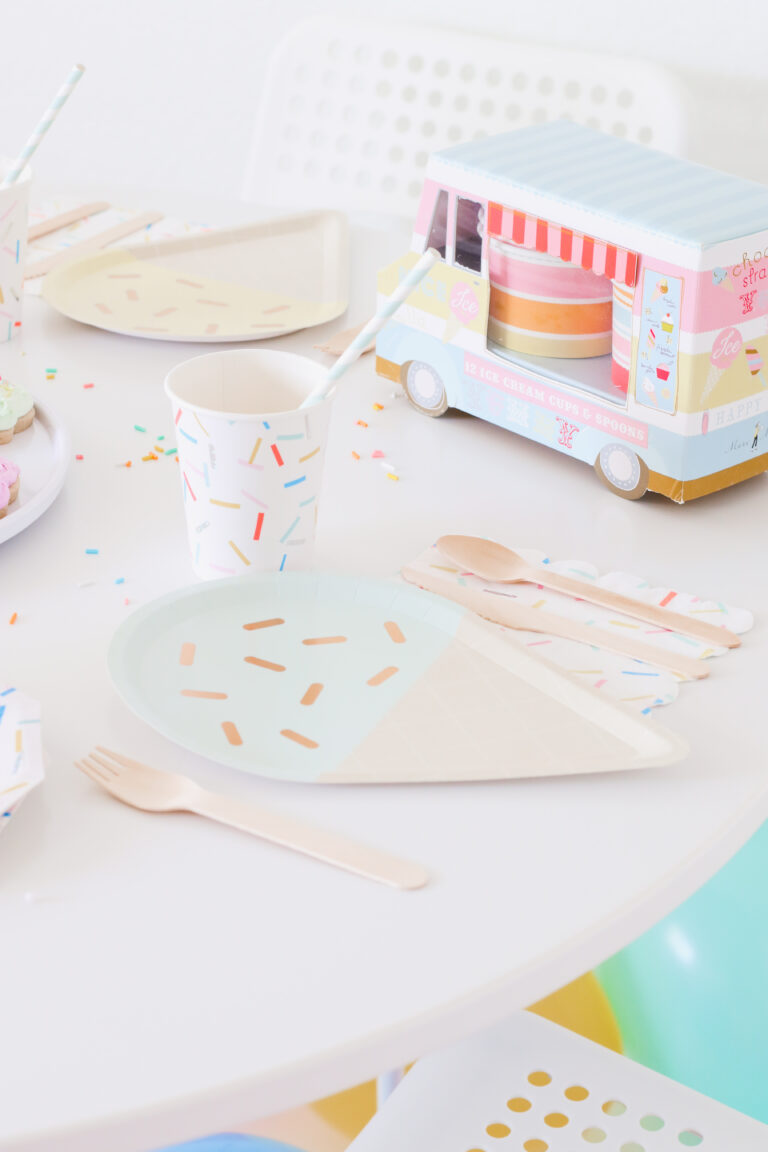 Host an effortless ice cream party for the kids to celebrate end of summer
