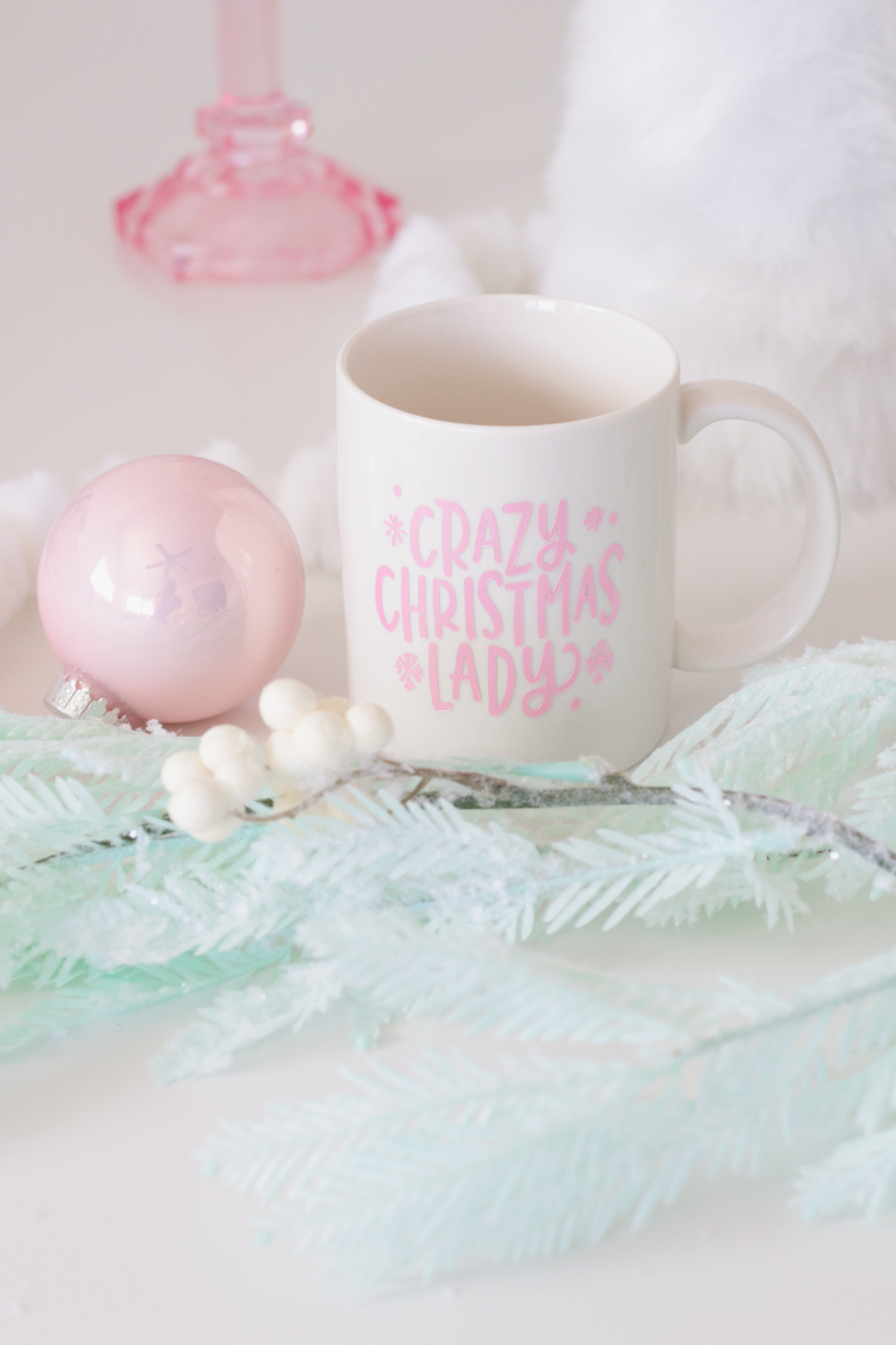 DIY Holiday Mug Gift Idea using my new cutting machine
