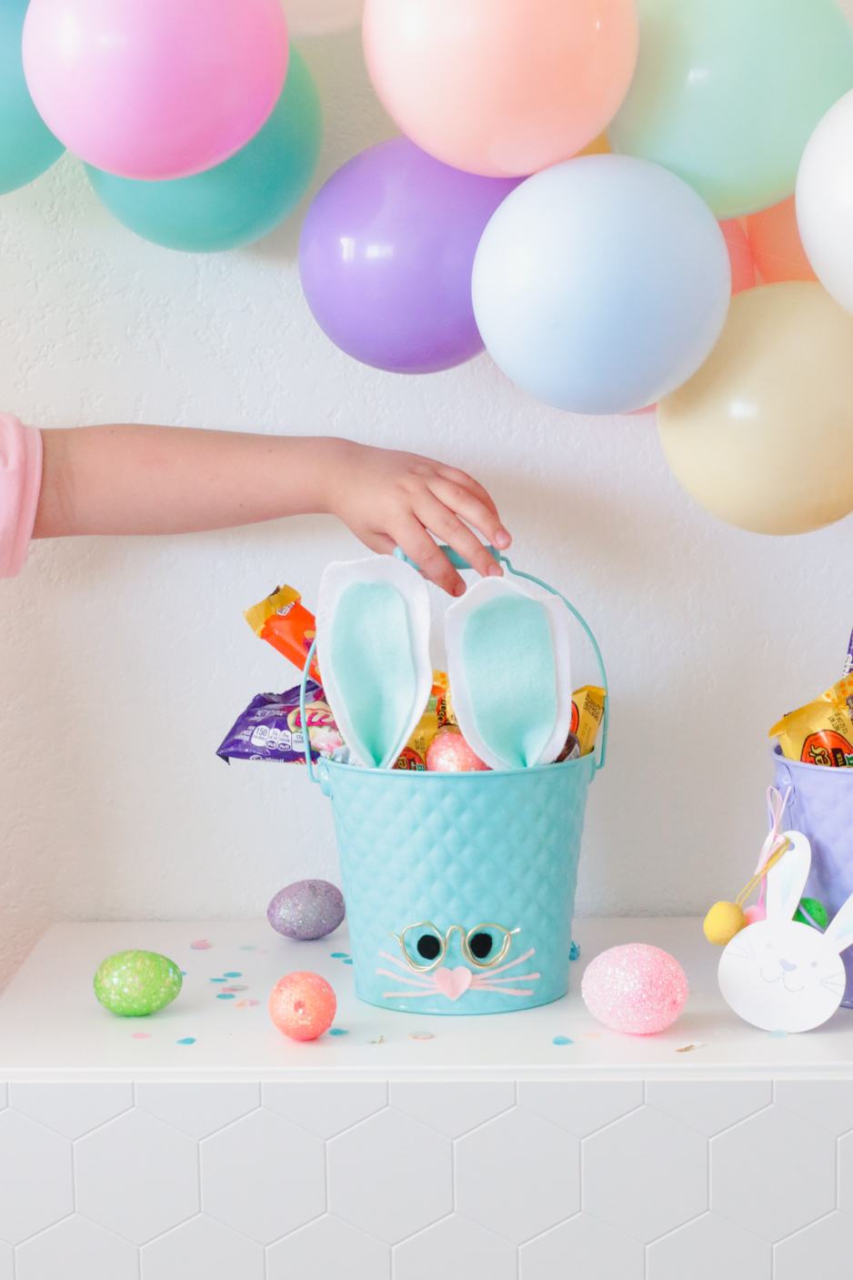 DIY Easter Bunny Baskets - TWINKLE TWINKLE LITTLE PARTY