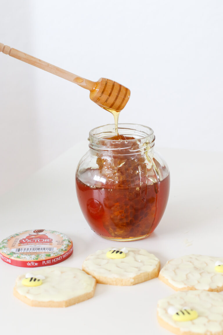 Honeycomb Sugar Cookies that are tender and chewy and oh, so delicious!